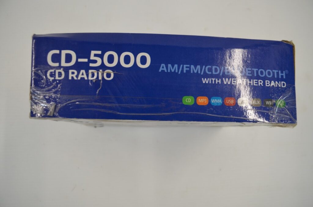 一 CD 5000 radio, 710474-REI – Hahn Farms Ltd.